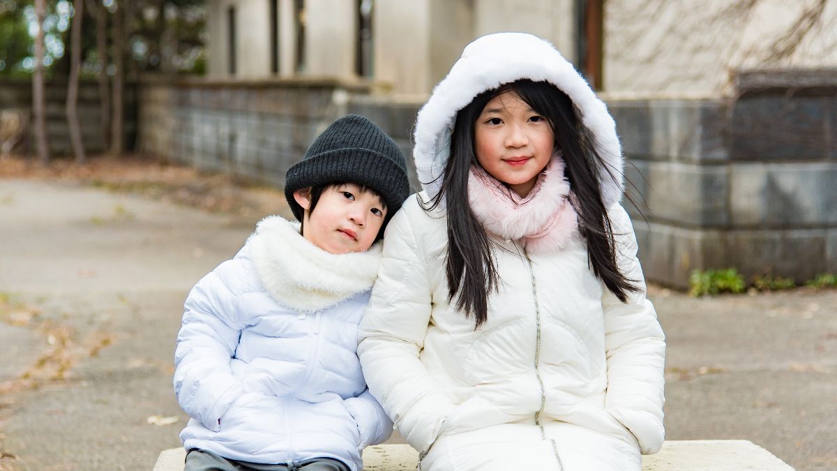 子ども服のアウター選び。種類やサイズ、年齢別のポイント｜子育て情報メディア「KIDSNA STYLE」