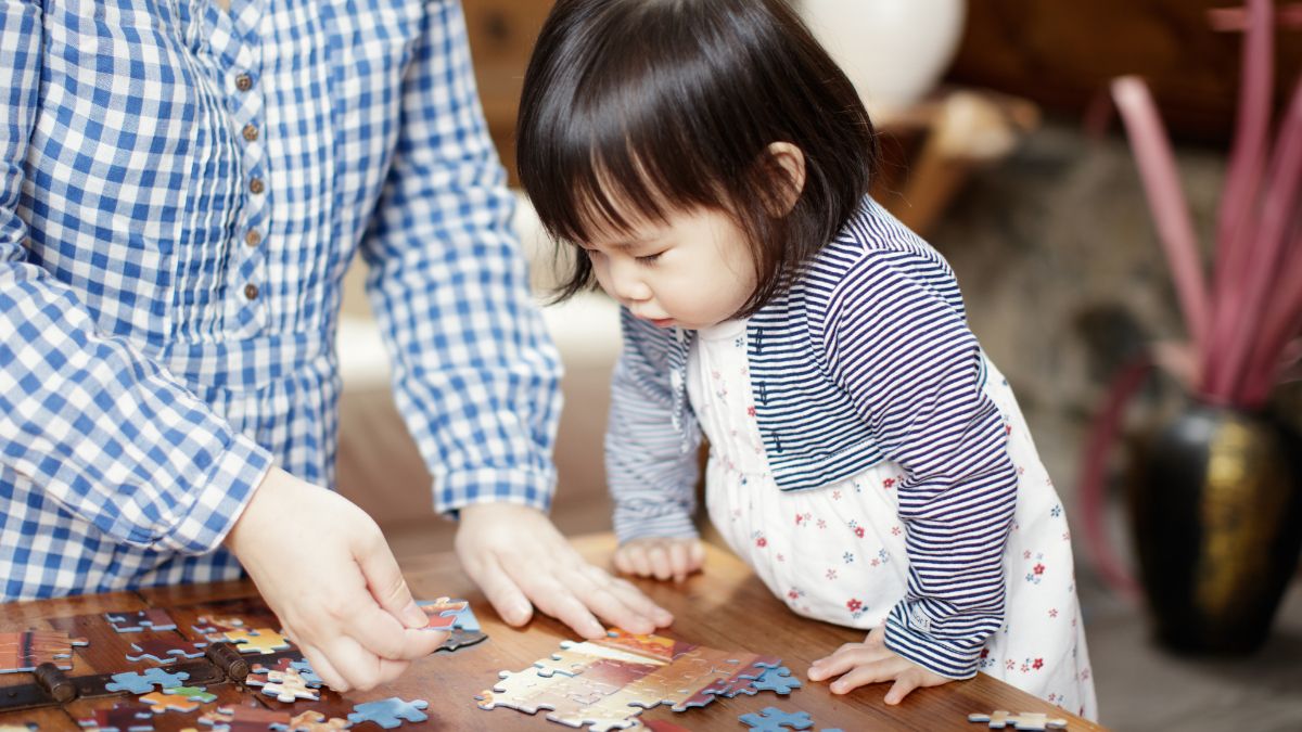 3歳の子どもにプレゼントしたいパズル。教え方のコツや種類、選び方など｜子育て情報メディア「KIDSNA STYLE」